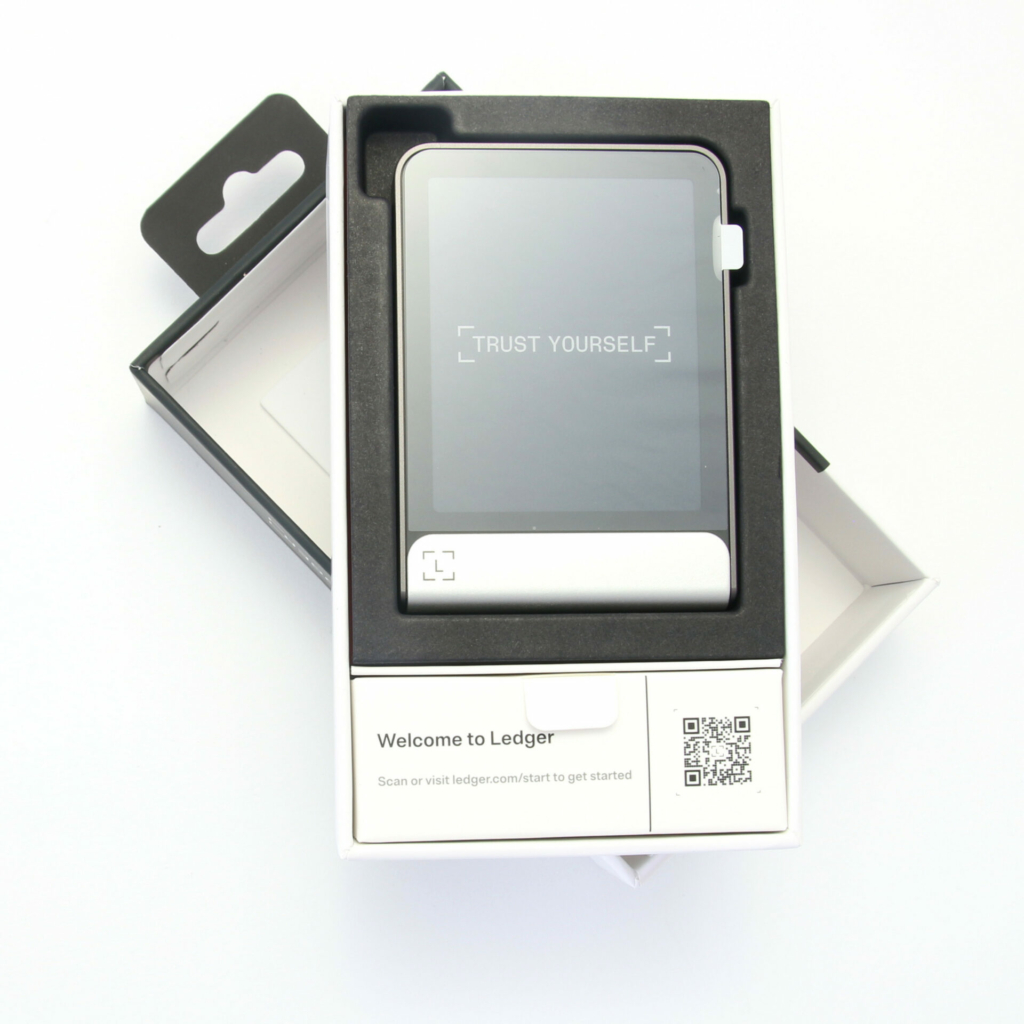 Nano Ledger Ledger Flex & Magnet Folio Bundle - E Ink Touchscreen ...